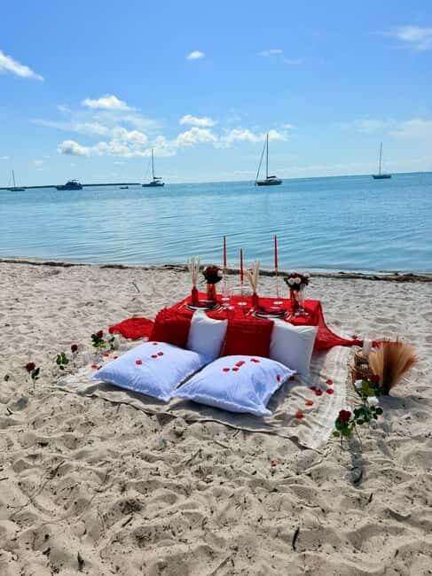 Luxury Beachside Picnic Experience Near Miami - Unpacking the Experience: What to Expect