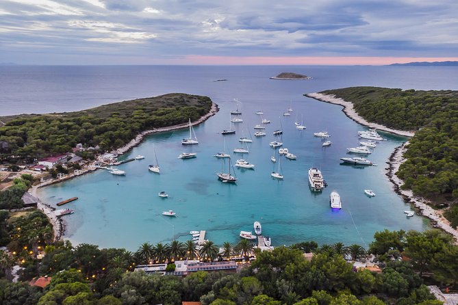 Luxury Blue and Green Cave Private Tour - Meeting Point and Logistics