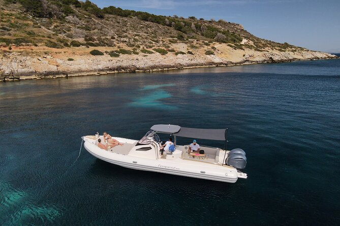 Luxury Boat Private Tour to Favignana E Levanzo in Sicily - Inclusions