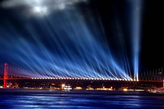 Luxury Bosphorus Night Cruise on the Yacht - Key Points