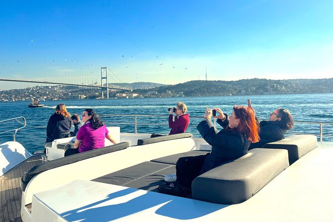 Luxury Bosphorus Yacht Tour  Asian Side Stop & Exploration - The Itinerary in Detail: What You’ll See and Experience