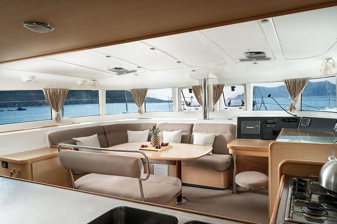 Luxury Caldera Cruise with a rich BBQ meal and drinks! - Frequently Asked Questions