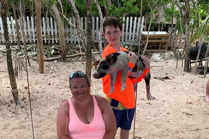 Luxury Catamaran Cruise: Sip, Sail, Snorkel, and Swim with Pigs! - FAQ