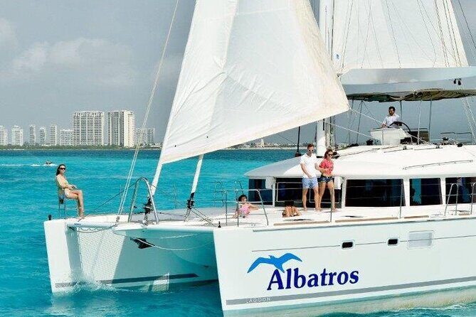 Luxury Catamaran Tour to Isla Mujeres with Transportation - Luxurious Day on the Caribbean: A Closer Look at the Catamaran Tour to Isla Mujeres