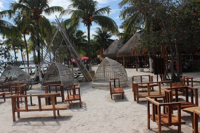 Luxury Catamaran Tour to Isla Mujeres with Transportation - Who Should Book This Tour?