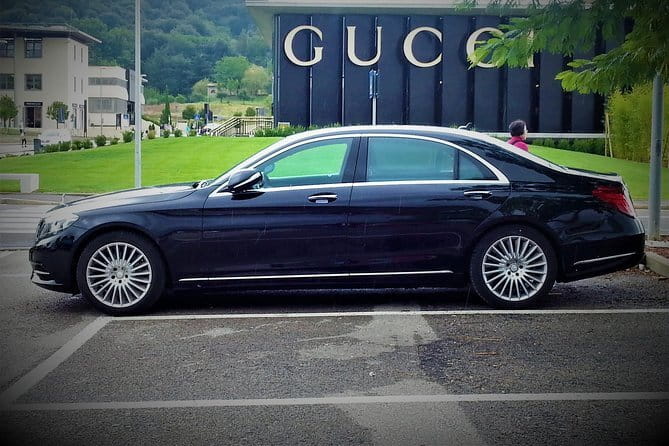 Luxury Chauffeur Service THE MALL from Florence to Reggello - The Transportation: Style and Comfort