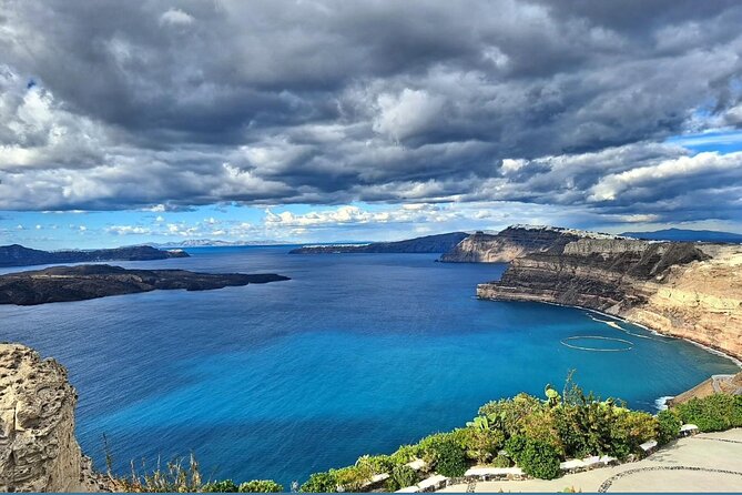 Luxury Full Day Private Sightseeing Tour in Santorini - Pyrgos: The Island’s Medieval Charm