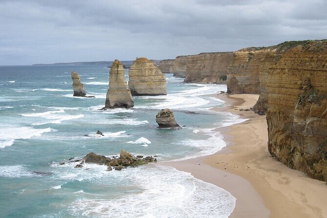 Luxury Great Ocean Road Tour Max 11 with Pickup Service - Key Points
