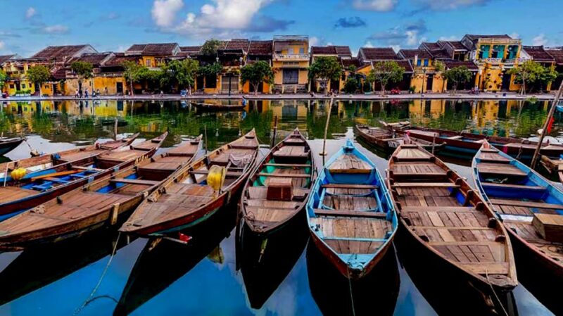 Luxury Half-Day Tour of Hoi An Ancient Town - The Experience and Atmosphere