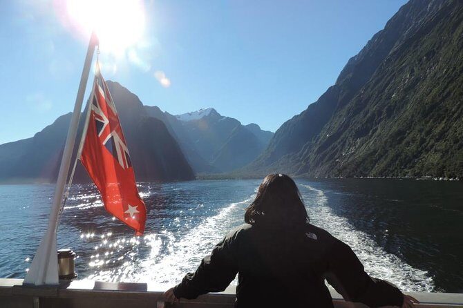 Luxury Milford Sound Coach and Scenic Cruise - The Journey Begins: From Queenstown to Milford Sound