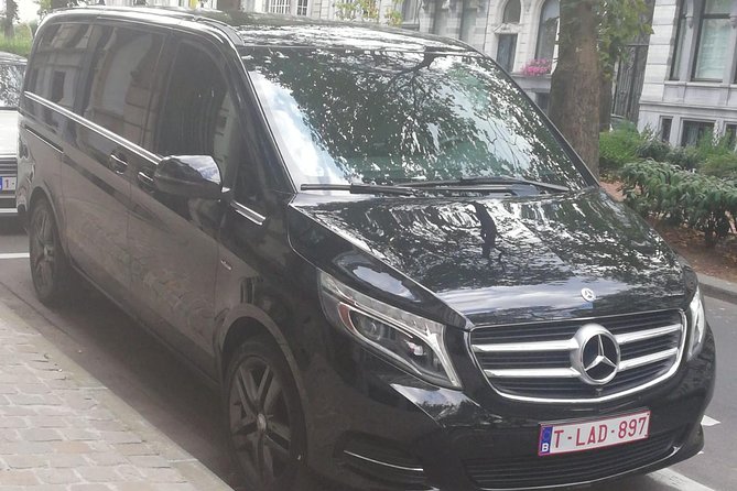 Luxury Minivan from Charleroi airport to the city of Brussels - Key Points
