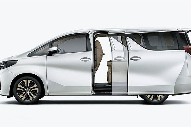 Luxury MPV One-Way Transfer Between KUL Airport and Melaka - Who Should Consider This?