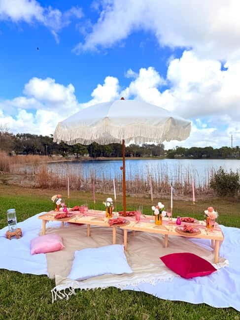 Luxury Outdoor Sip & Paint Experience- Near Miami - Key Points