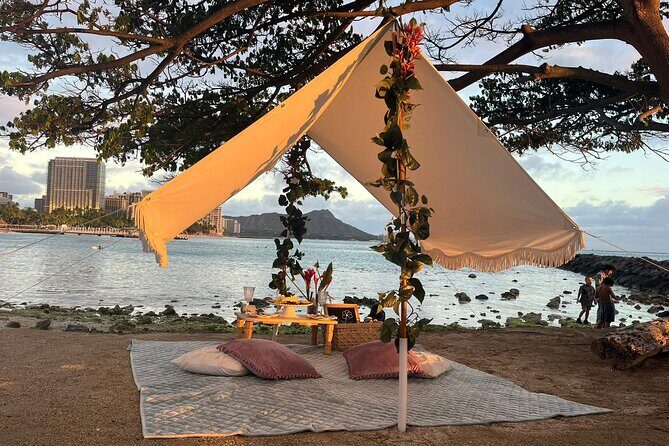 Luxury Picnic Experience in Honolulu Hawaii - Location, Meeting Point, and Accessibility