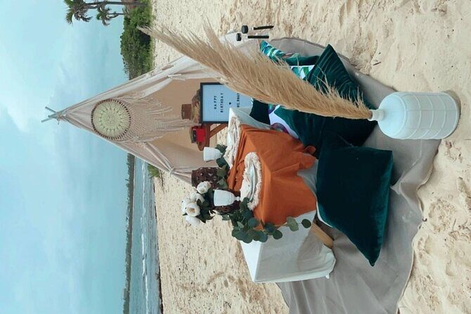 Luxury picnic on the beach - FAQs
