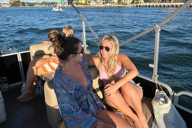 Luxury Pontoon Boat Rentals in Fort Lauderdale - The Value of a Private Pontoon Rental