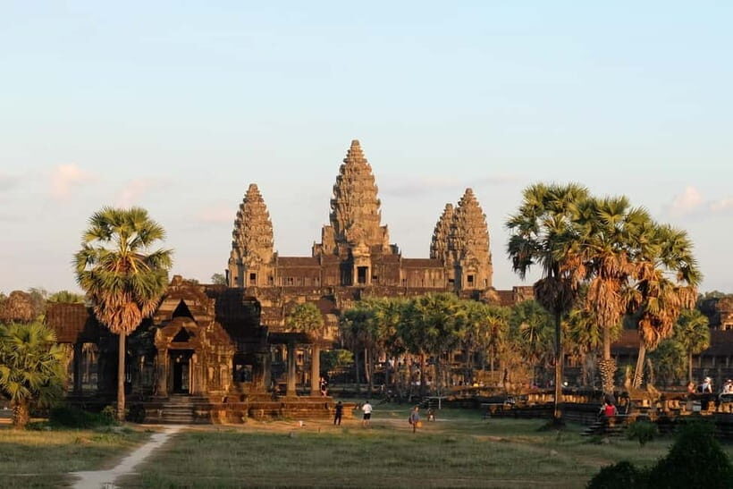 Luxury Private 2-Day Angkor Wat with English or German Guide - Key Points