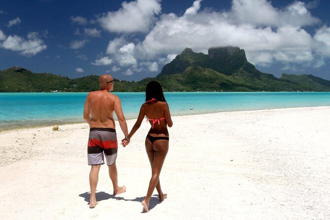 LUXURY Private Catamaran : Full-Day Sail & Polynesian Motu Lunch - Exploring the Details of the Bora Bora Catamaran Tour