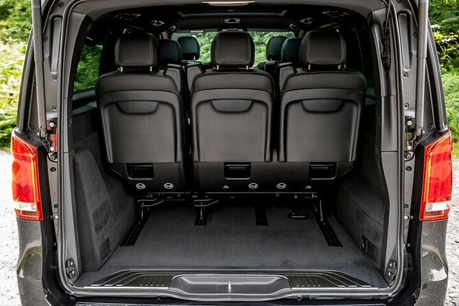 Luxury Private MiniVan Arrival Athens Piraeus Port to Athens City - Why Choose This Experience?