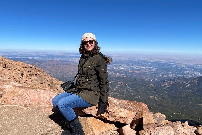 Luxury Private Van to Pikes Peak Garden of Gods - Who Will Love This Tour?