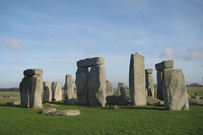 Luxury Private Vehicle Day Hire From & to London via Stonehenge & Windsor Castle - Tips for a Memorable Adventure