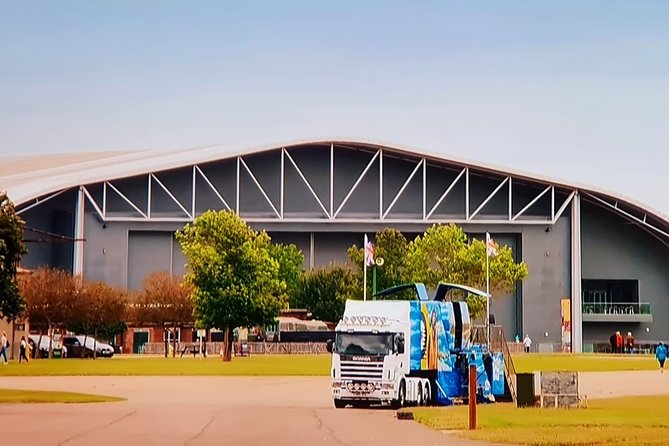 Luxury Private Vehicle Day Hire: London via Duxford imperial War Museum & Ely - Key Points