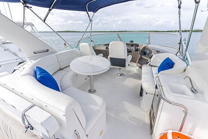 Luxury Private Yacht Charter Aruba - Eden Luca Yachts - Key Points