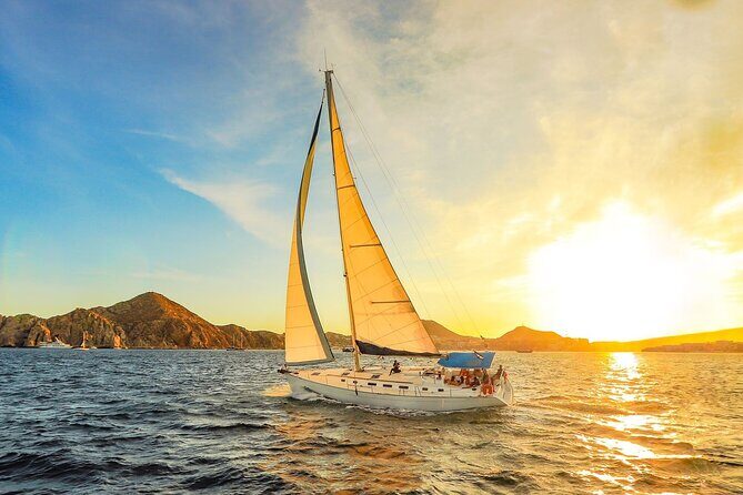 Luxury Sailboat Tour at Sunset in Los Cabos + Snacks + Premium Drinks - Analyzing the Value
