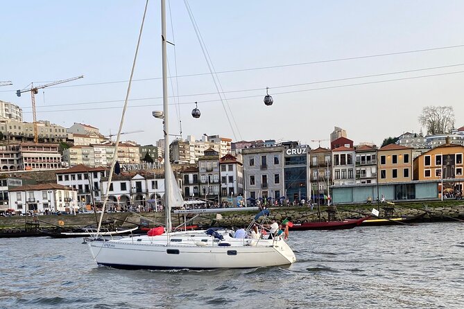 Luxury sailing experience on the Douro - Foz do Douro and Atlantic Views