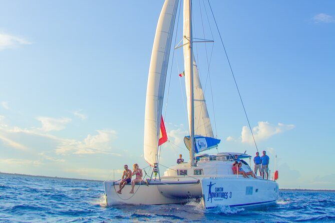 Luxury Sailing Experience to Isla Mujeres with Lunch & Open Bar - Experience Breakdown: What to Expect on This Tour