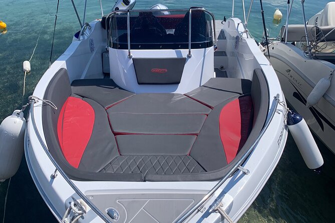 Luxury Speedboat Cruise to Shipwreck and Blue Caves - The Value Proposition