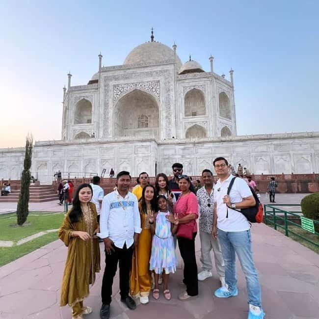 Luxury Sunrise Taj Mahal Tour by Mercedes - BMW - Audi - The Value Proposition