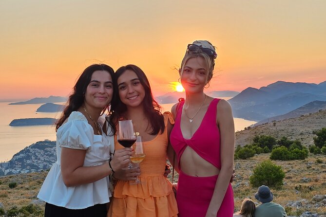 Luxury Sunset Tour With Wine Tasting - Intimate and Personalized Tour