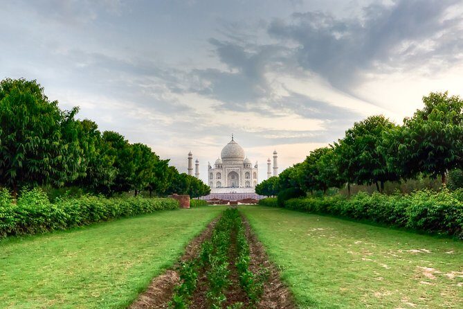 Luxury Taj Mahal and Agra Tour From Delhi By Mercedes Car or Audi Car - Return Journey and Final Drop-off