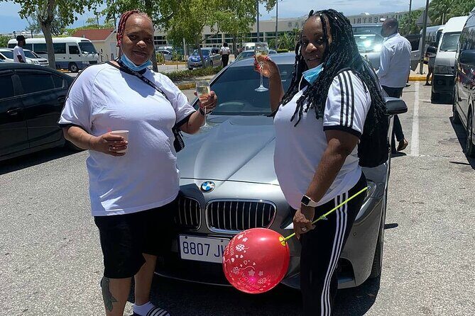 Luxury Transfer: Montego Bay Airport - Negril & Ocho Rios Resorts - The Reviews Speak for Themselves