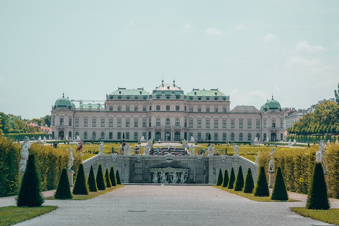 Luxury transport from/to Warsaw - Vienna / International Airport by private car - Introduction: Why Consider a Private Luxury Transfer Between Warsaw and Vienna?