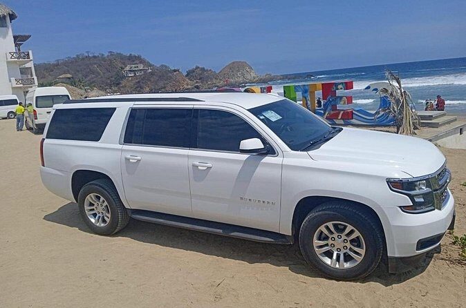 Luxury Transportation SUV Airport HUX to Bahias Hotels - The Ride and Scenic Views