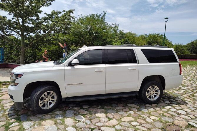 Luxury Transportation SUV Airport HUX to Bahias Hotels - FAQs