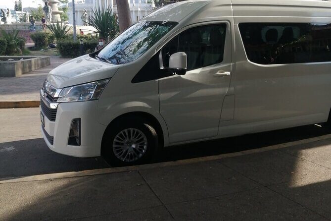 Luxury Transportation to and from Xoxocotlan Airport to Hotels - Key Points