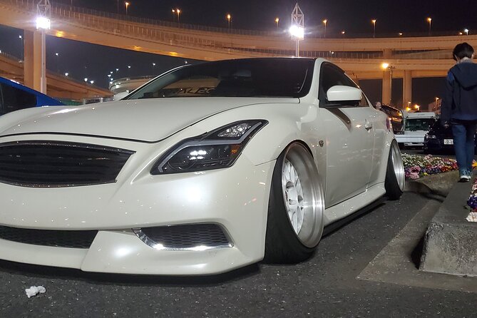 Luxury Van Ride to Famous Car Meet up Spot Daikoku - Tour Inclusions and Accessibility Details