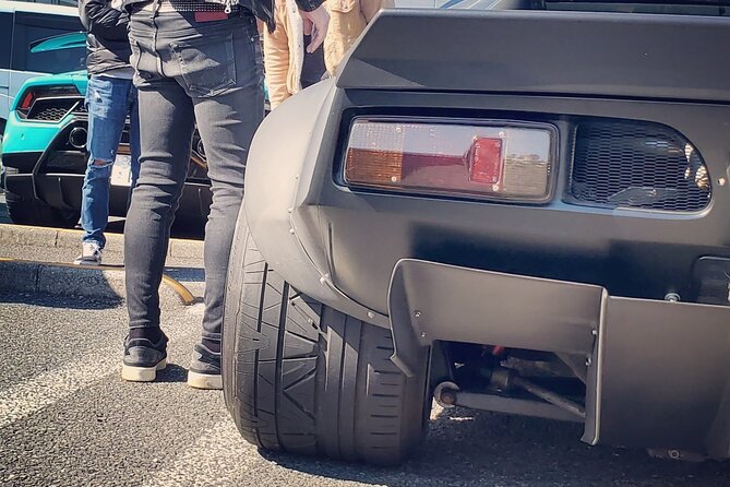 Luxury Van Ride to Famous Car Meet up Spot Daikoku - Concerns Raised by Customers