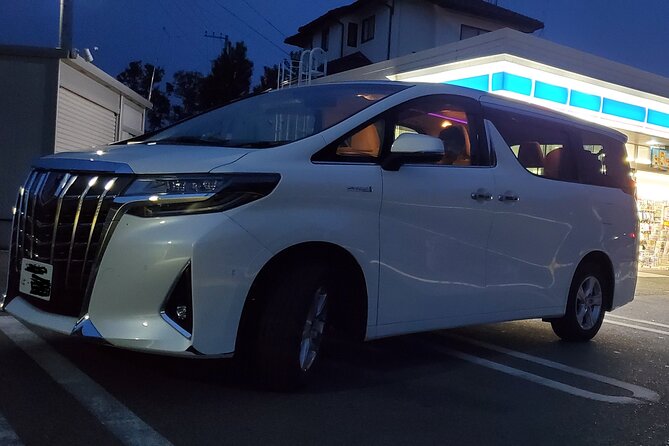 Luxury Van Ride to Famous Car Meet up Spot Daikoku - Recommendations for Car Enthusiasts