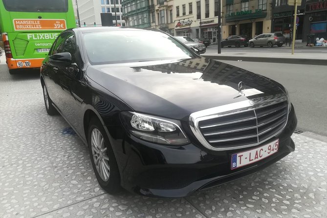 Luxury vehicle from Charleroi airport to the city of Brussels - Who Should Consider This Transfer?