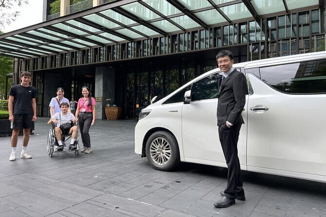 Luxury VIP Transfer between BKK Airport and Bangkok Hotels - Introduction