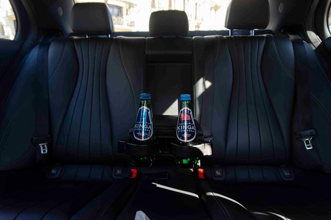 Luxury Warsaw Chopin Airport Transfer by Private Limousine - Luxury Transportation