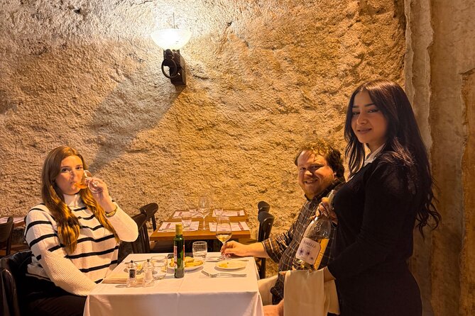 Luxury Wine Experience with Sommelier - Key Points