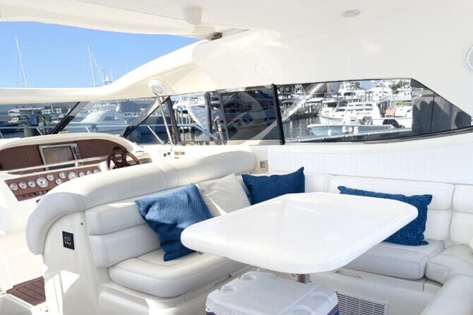 Luxury Yacht 65' Sunseeker 4 hours from Palm Beach - The Itinerary: What to Expect