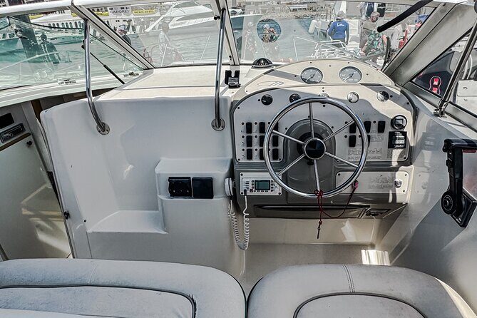 Luxury Yacht Charter and Arch Tour in Cabo San Lucas - The Value Proposition