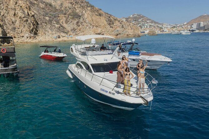 Luxury Yacht Experience in Los Cabos 45 FT - The Sum Up