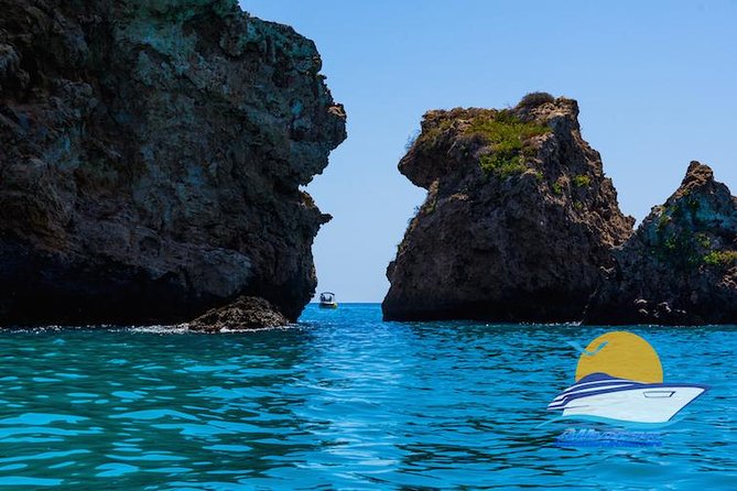 Luxury Yatch Trips + Open Bar + Tapas + Paddle Surf + Snorkel - Discover Underwater Wonders With Snorkeling